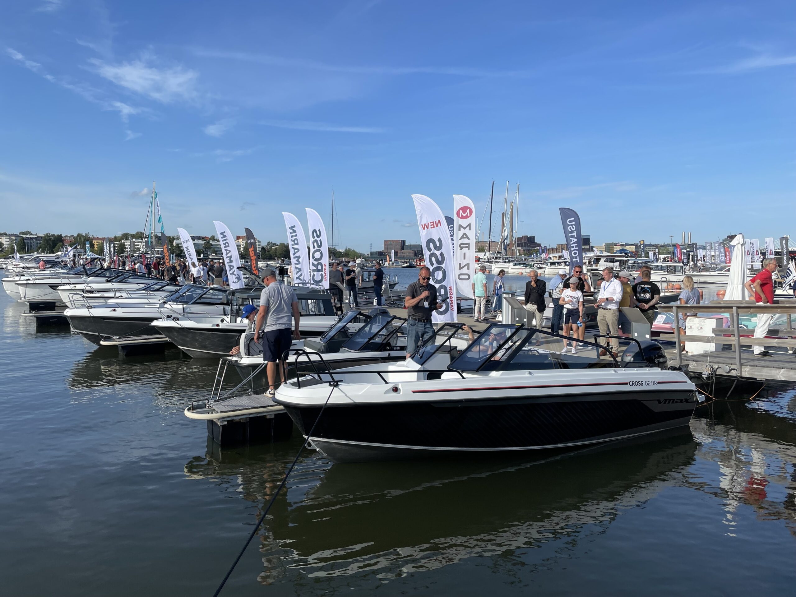 Uiva kokoaa veneilystä kiinnostuneet Helsinkiin elokuussa - Venemestari